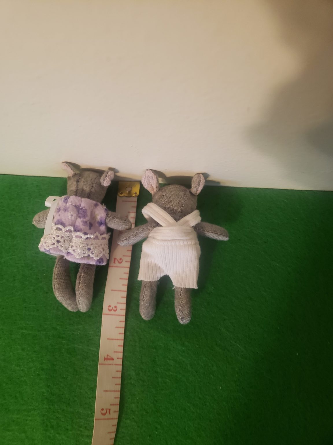 Handmade Mice Set (family) – The Village of Artisans