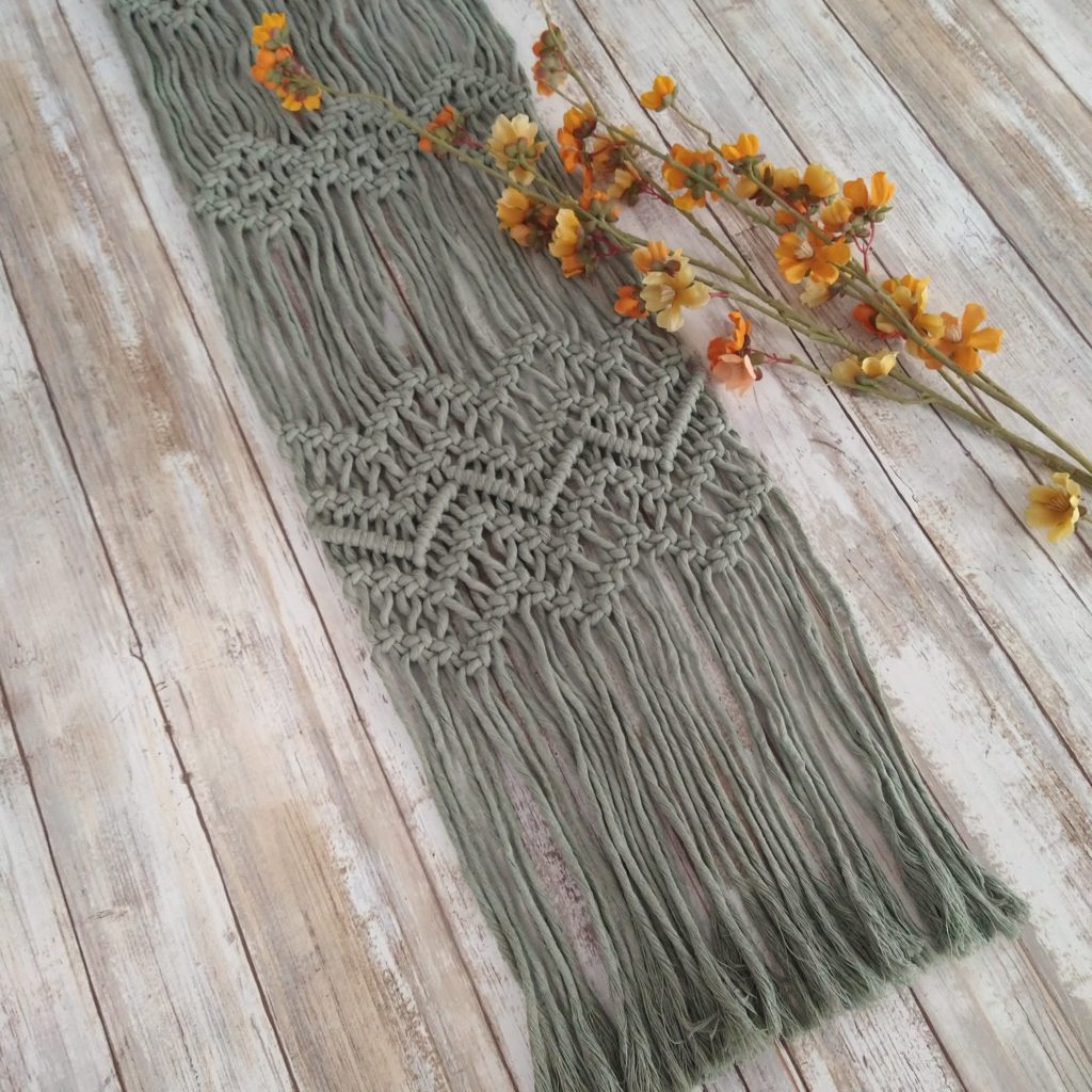 Raveled Ends – The Village of Artisans